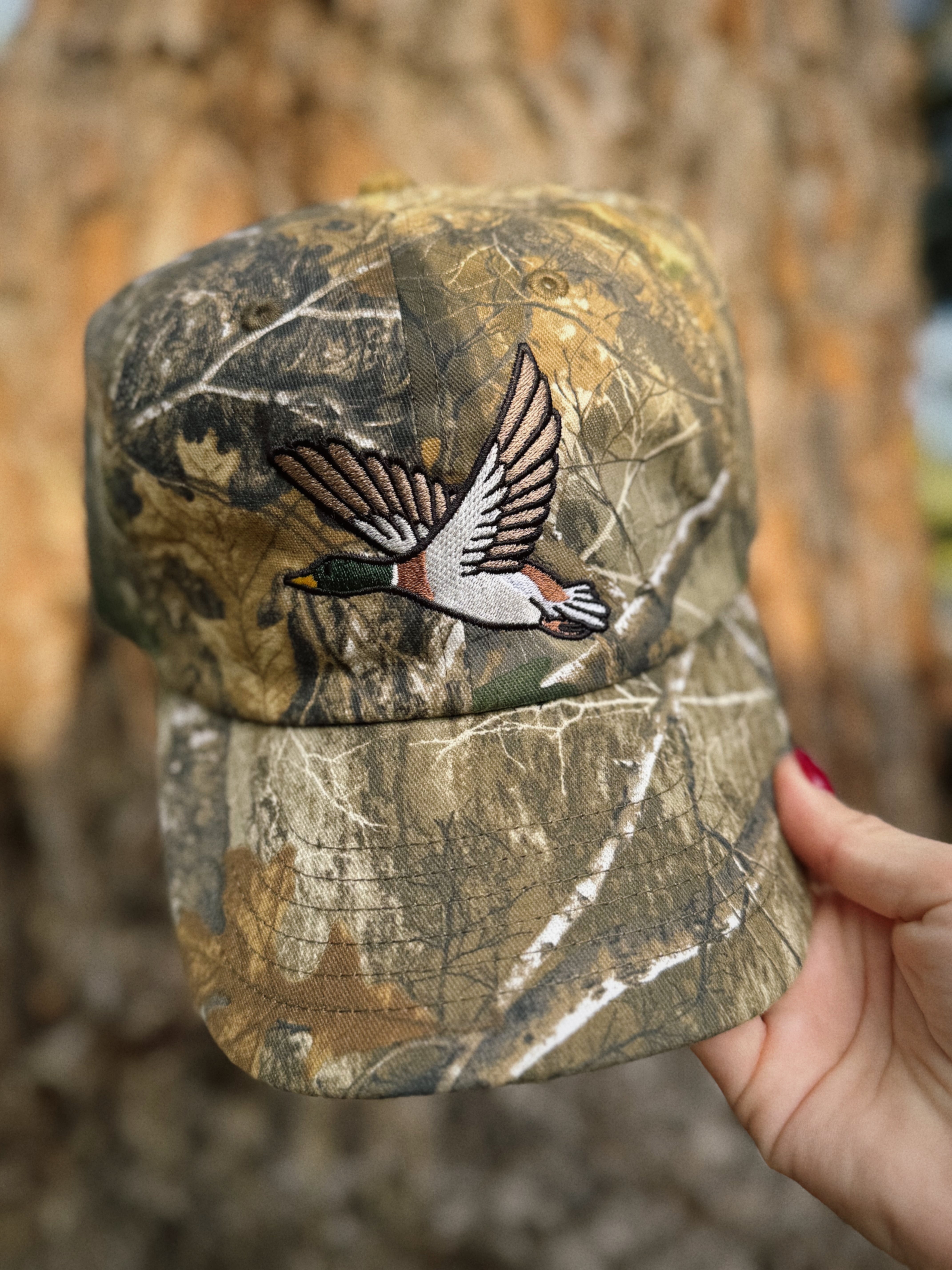 Camo Duck Hat – Fashionably Fitted by Trin